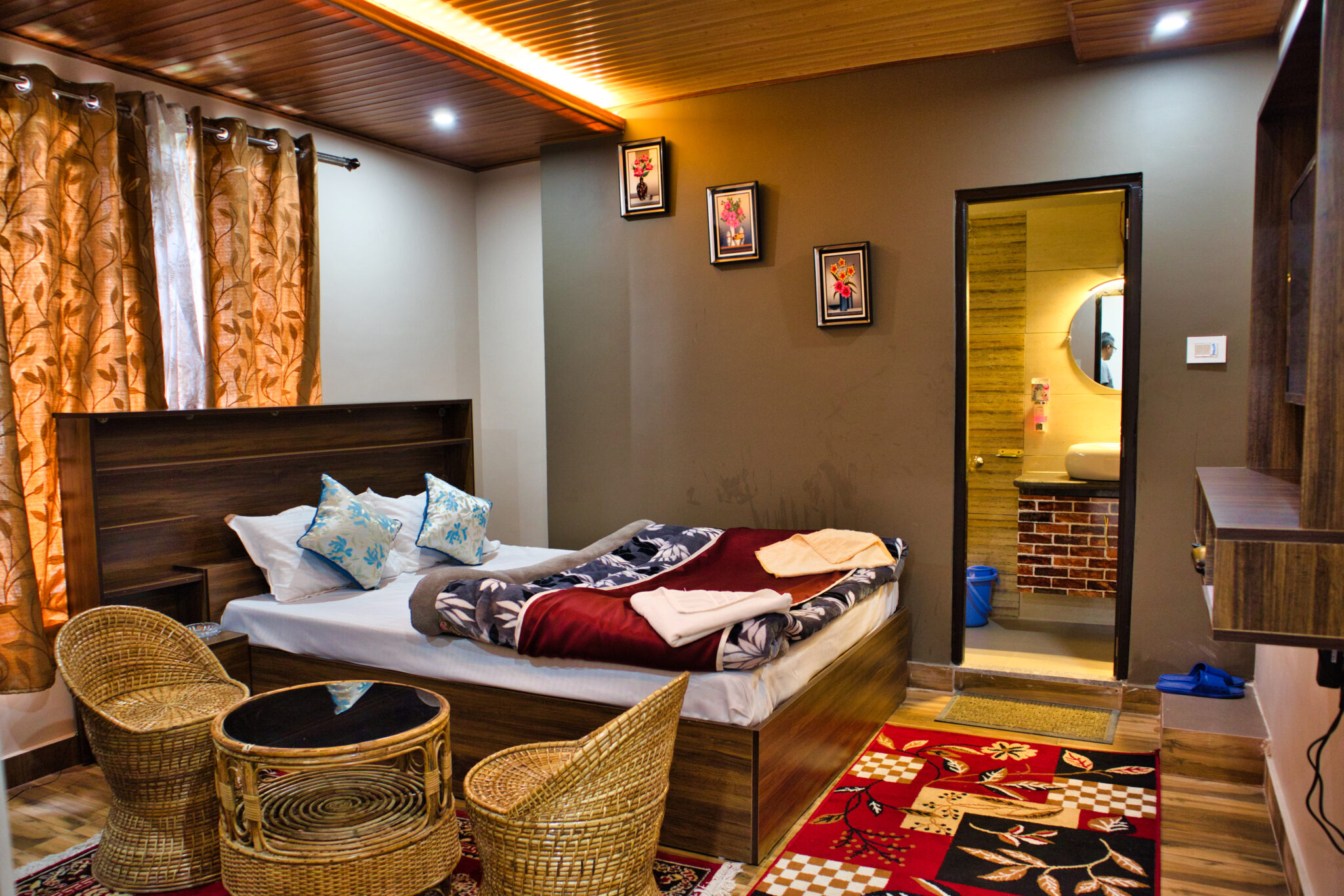 Photo Gallery : Traditional Hotel